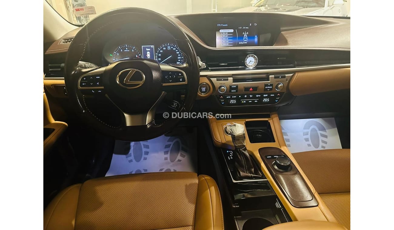 Used Lexus ES350 Premier Clean Car 2017 for sale in Dubai - 655900