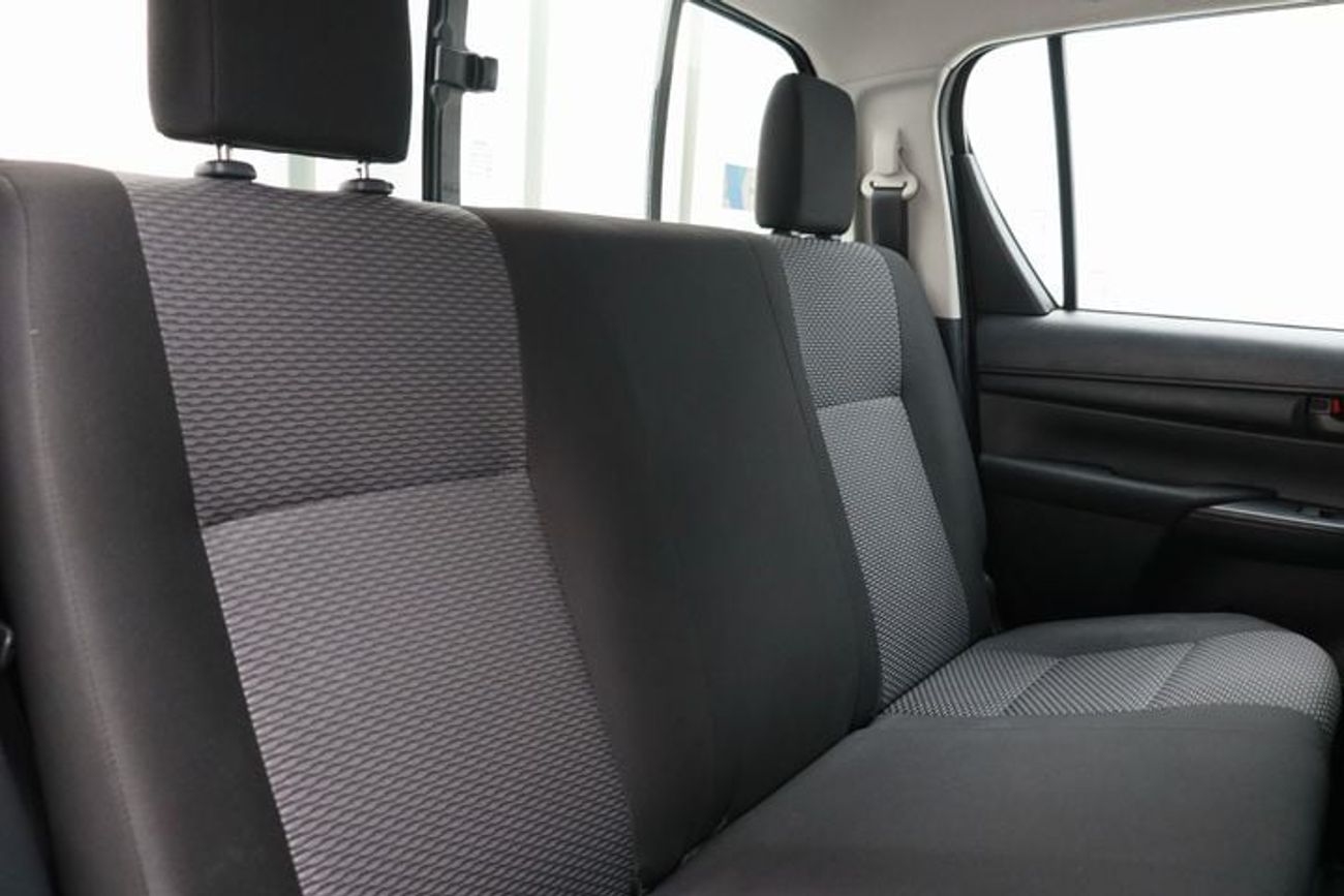 Used Toyota Hilux GLX 2.7 2020 for sale in Dubai - 871159