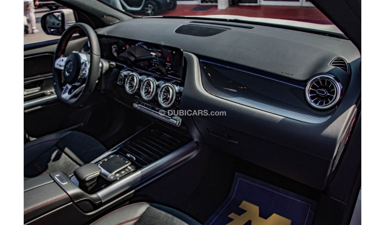 New Mercedes-Benz GLA 200 2022 for sale in Dubai - 561000