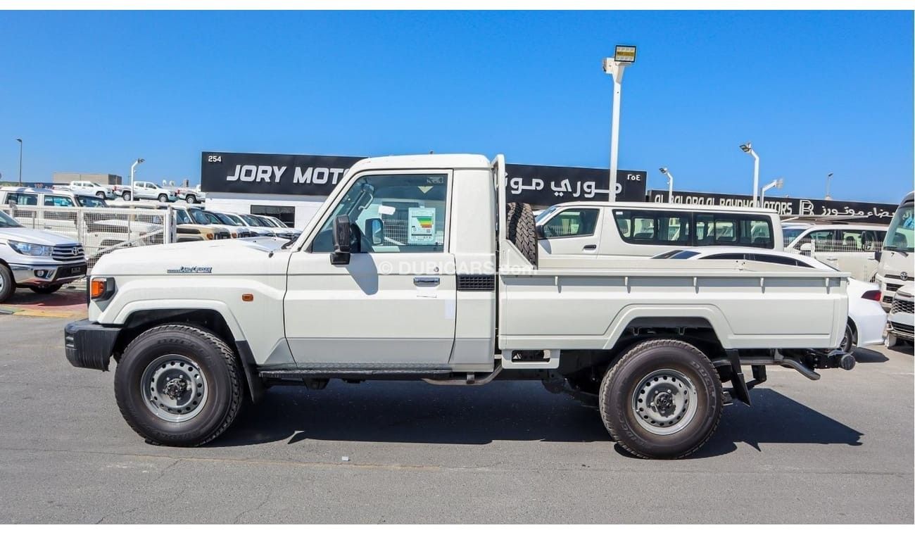 New Toyota Land Cruiser Pick Up LC79 Pickup S/C , 4.5L Diesel V8 Basic ...