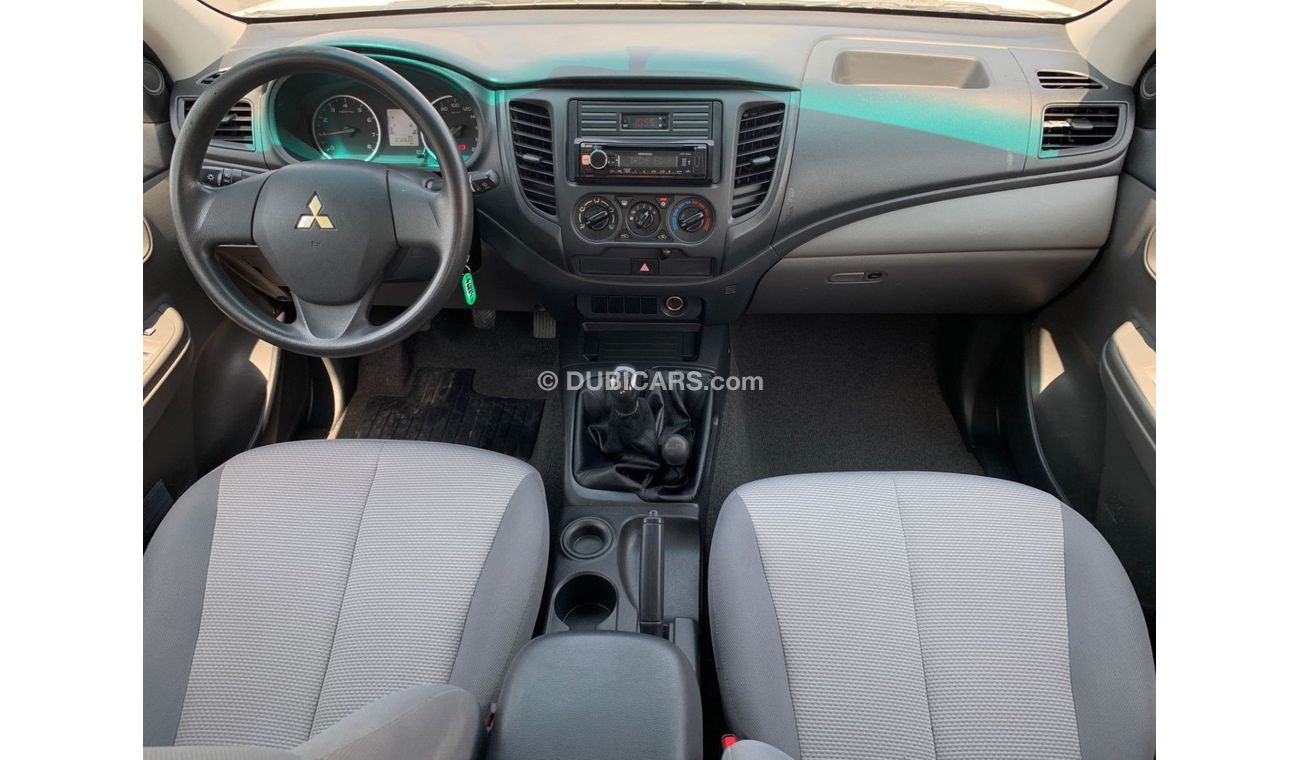 Used Mitsubishi L200 2016 4x4 Ref#493 2016 for sale in Sharjah - 541540