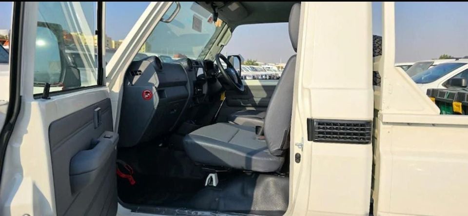 New Toyota Land Cruiser Pick Up Toyota Land Cruiser 79 Single Cab ...