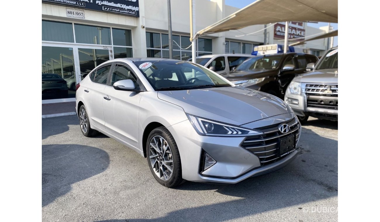 Used Hyundai Elantra GL High ACCIDENTS FREE - FULL OPTION - GCC ...