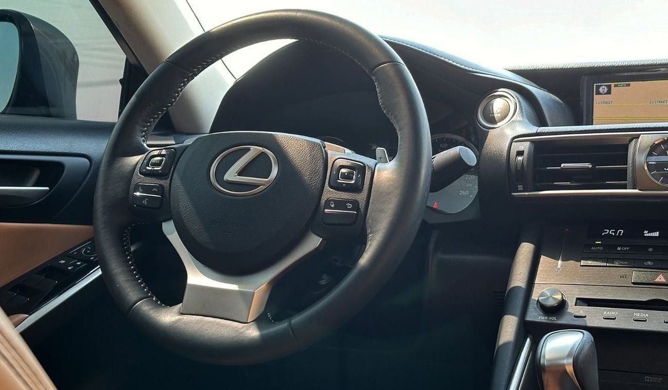 Used Lexus IS300 Elegant 2.0L Premier 2019 Full Service History GCC ...