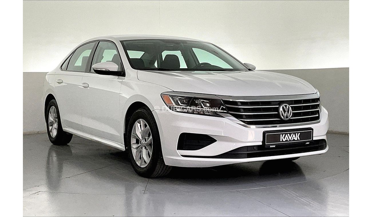 Used Volkswagen Passat Trendline 2020 for sale in Dubai - 640306