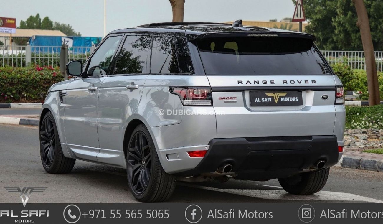 Used Land Rover Range Rover Sport 2017 for sale in Dubai - 571820