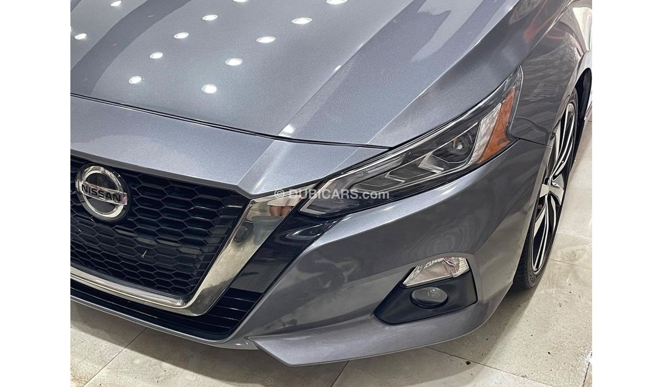 Used Nissan Altima SR with sun roof in perfect condition 2019 for sale ...