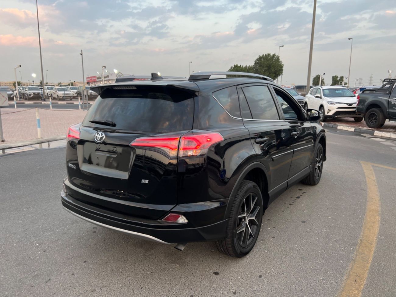 Used Toyota RAV4 2018 SE ADVENTURE FULL OPTION 2.5L USA IMPORTED 2018 ...