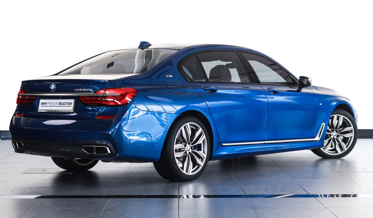 Used BMW 750Li LI XDRIVE V12 2019 for sale in Abu Dhabi - 379409