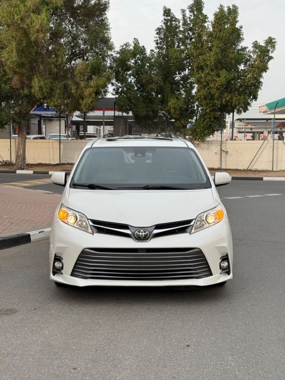 Used Toyota Sienna 2019 LIMITED SUNROOF V6 USA IMPORTED 2019 for sale ...