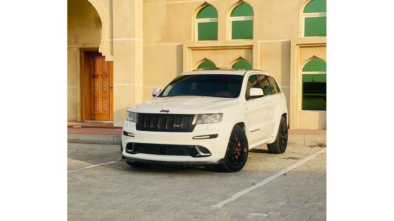 Used Jeep Grand Cherokee SRT8 Good condition car GCC 2013 for sale in ...