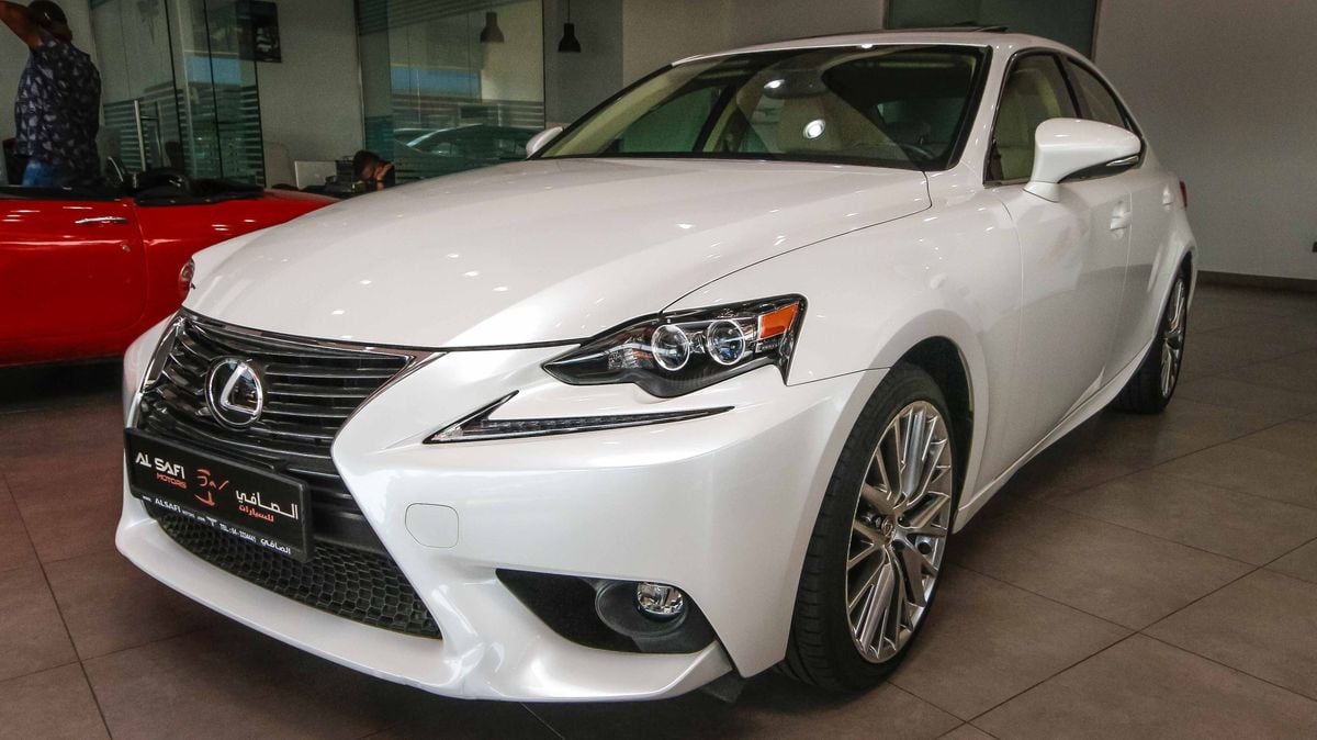 Lexus IS 200 T Including VAT for sale: AED 95,000. White, 2016
