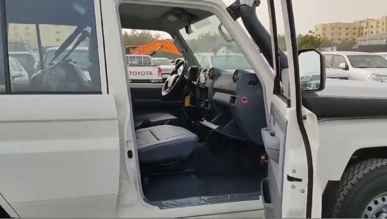 New Toyota Land Cruiser Hard Top LC76 4.2L MT DIESEL 5 DOORS 2024 for ...