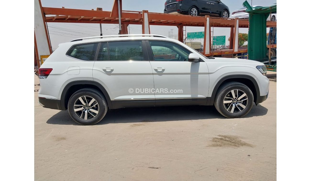 New Volkswagen Teramont 3.6 L 4x4 2023 for sale in Dubai - 594165