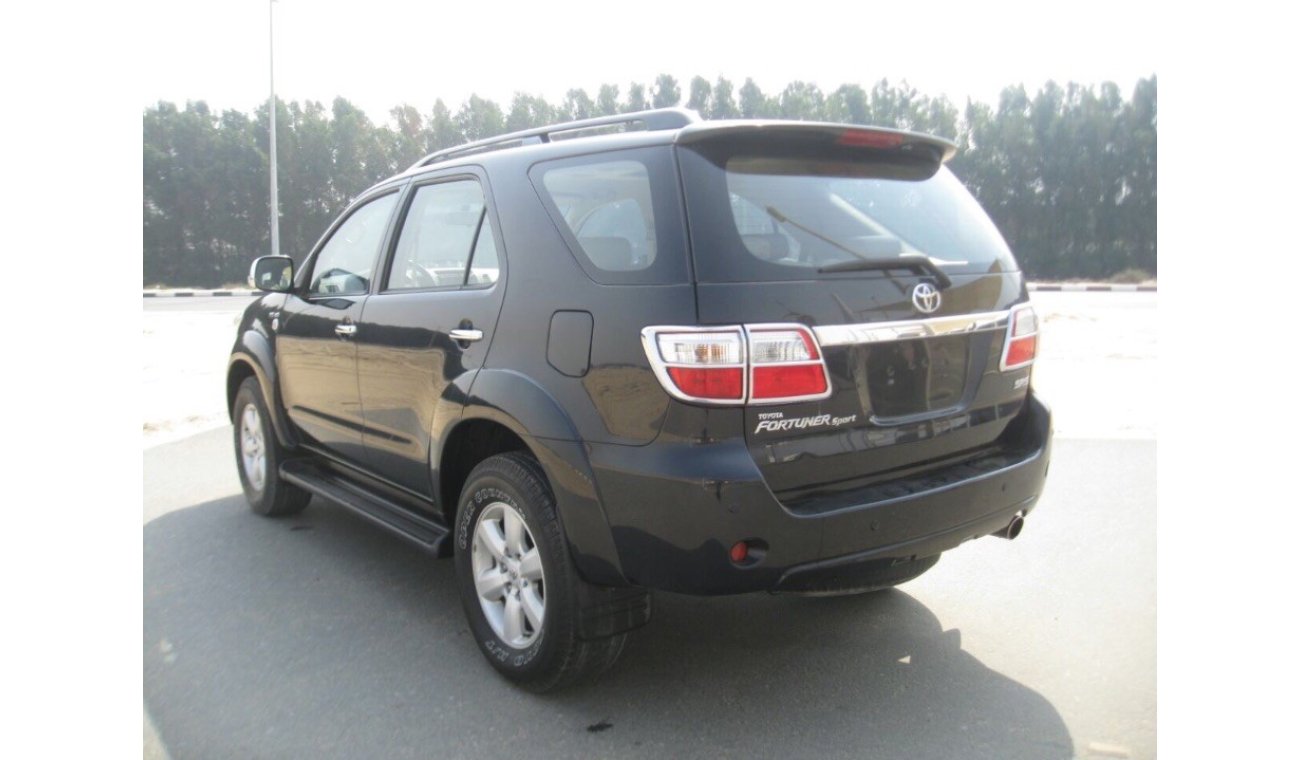 Used Toyota Fortuner V6 2009 2009 for sale in Sharjah - 101620