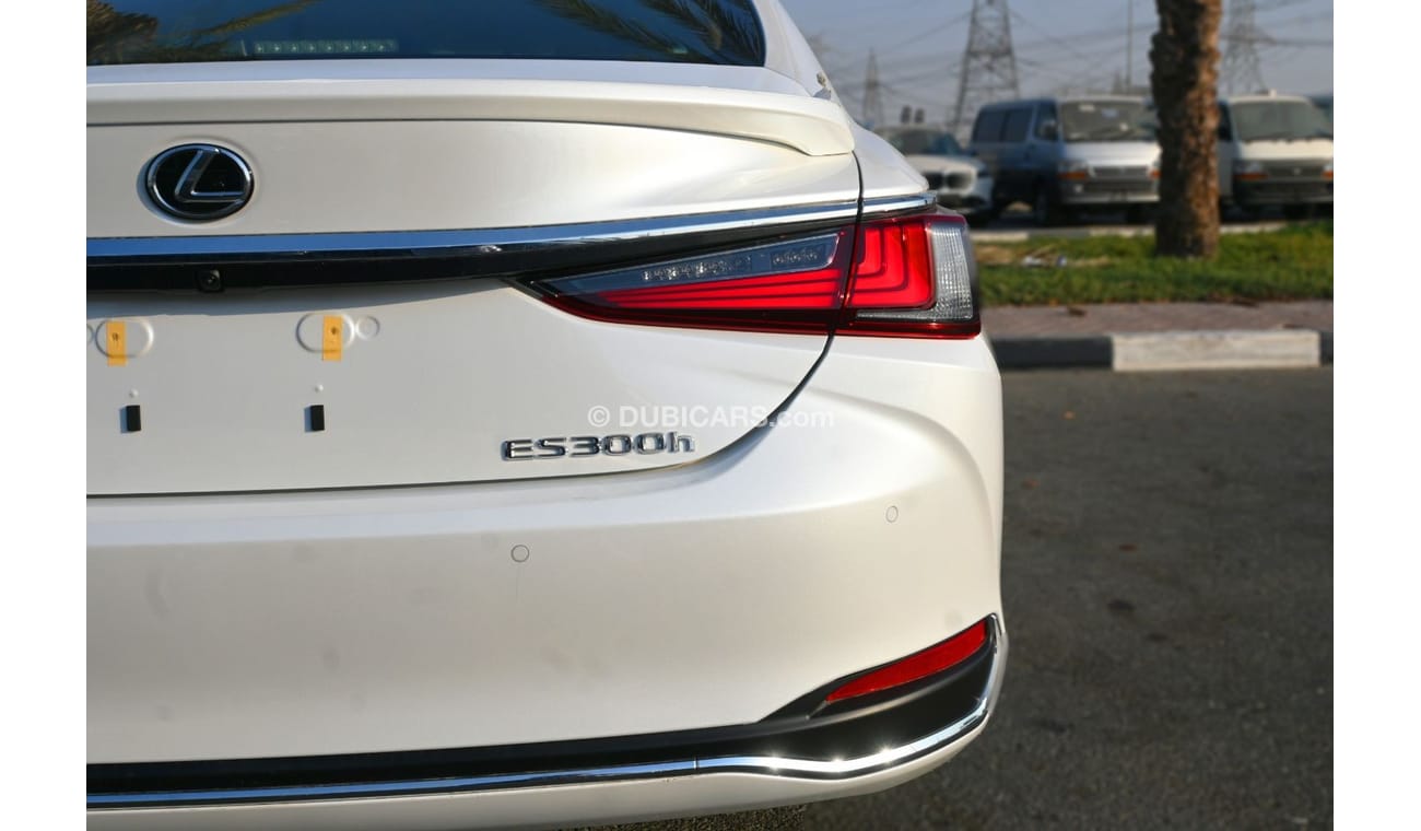 جديدة لكزس ES 300 LEXUS ES300 2.5L 2024 2024 للبيع في دبي - 782668