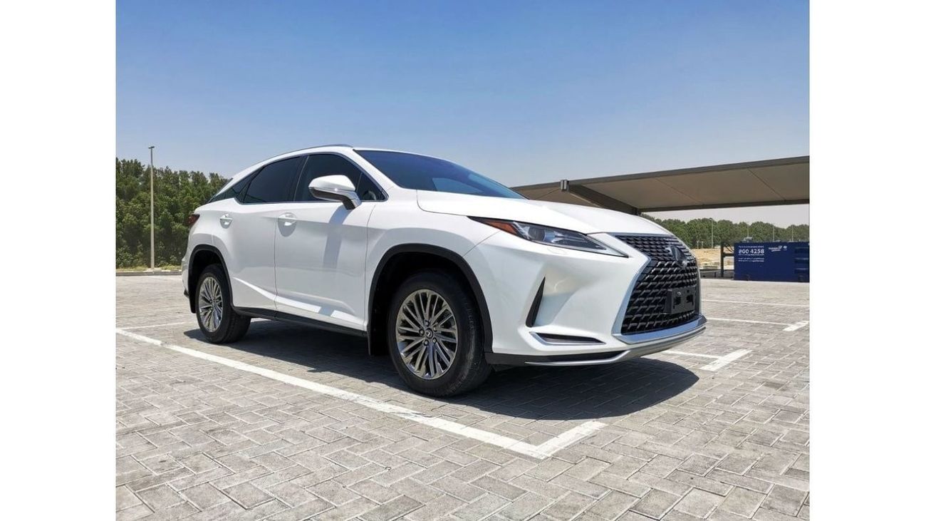 Used Lexus RX350 - 2022 - White 2022 for sale in Sharjah - 742816