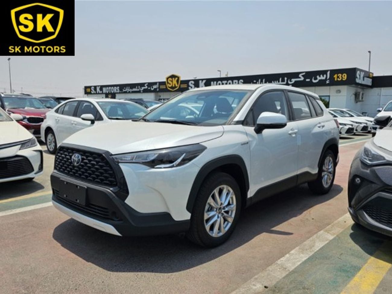 New Toyota Corolla Cross 2.0L HYBRID / V4 / MID OPTION / DRIVE THE ...
