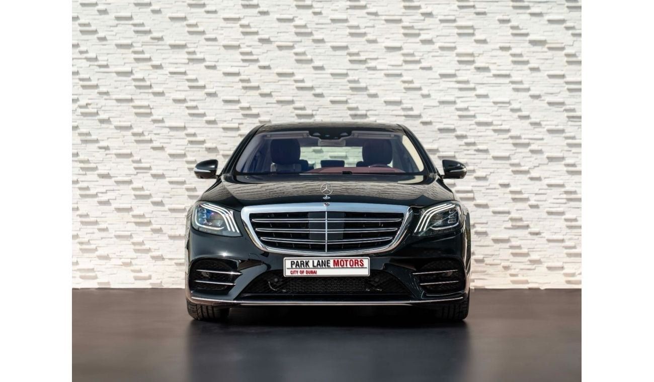 Used Mercedes Maybach S560 Maybach S560 2018 for sale in Dubai - 828963