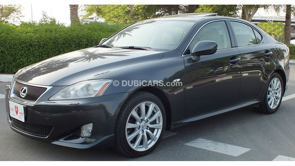 Used Lexus IS300 2007 for sale in Dubai - 106570