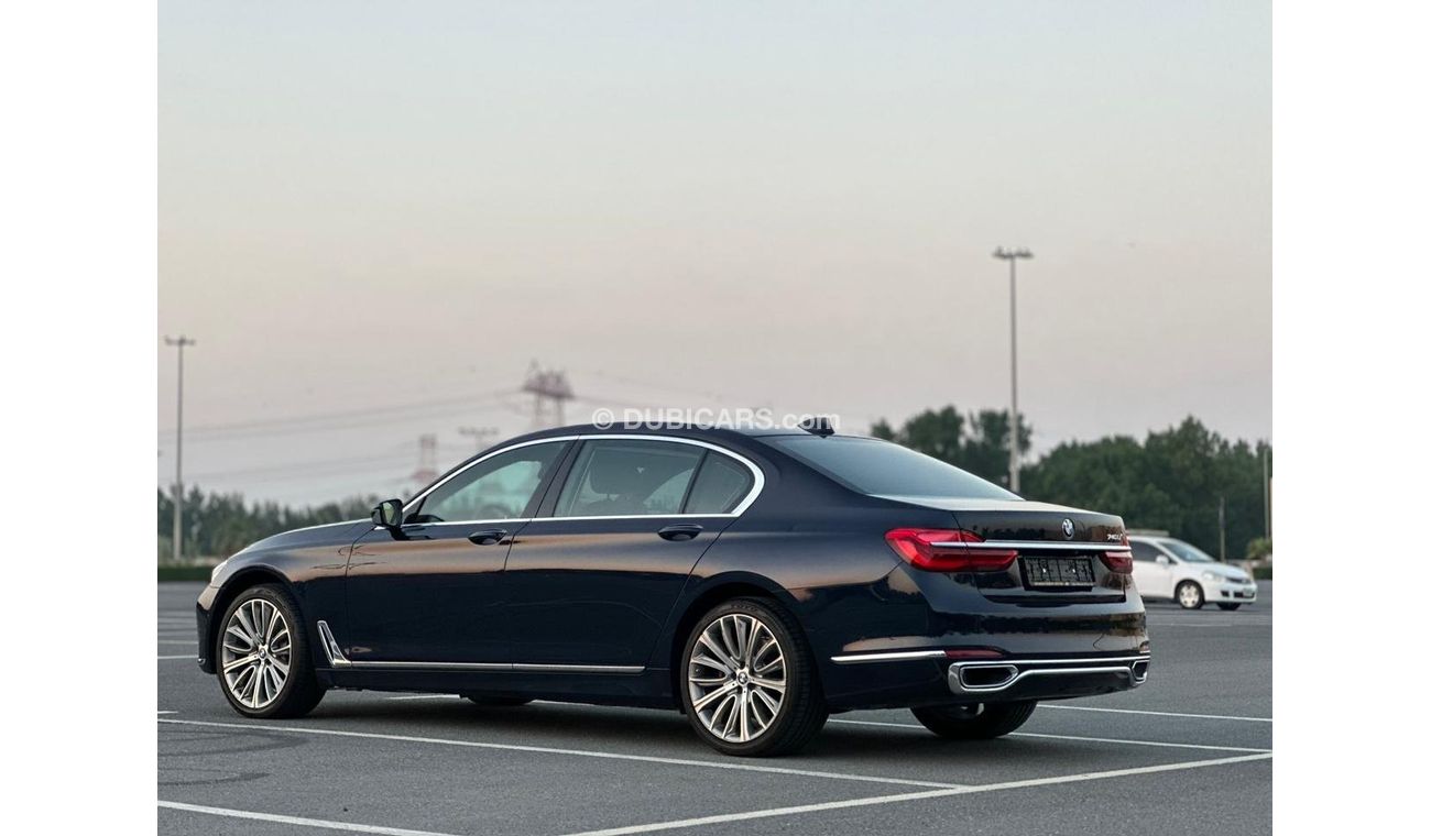 Used BMW 740Li Luxury 2017 for sale in Dubai - 668927
