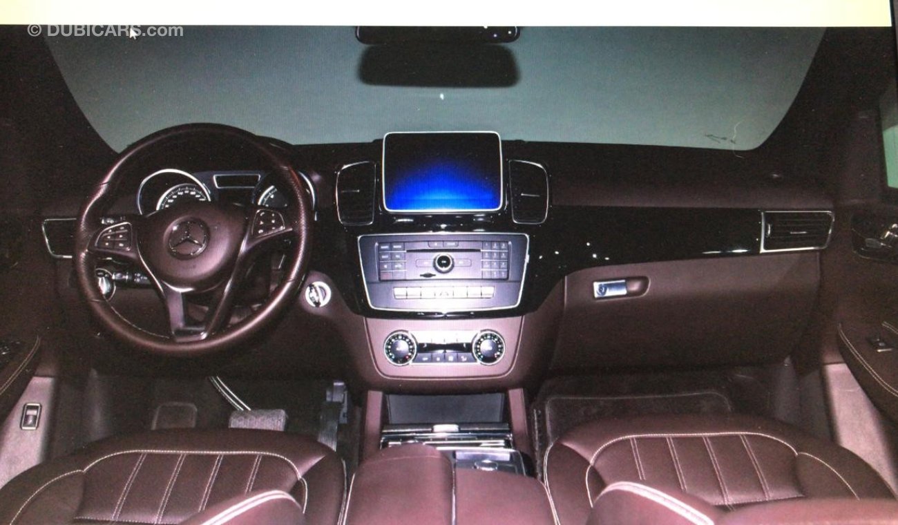 Used Mercedes-Benz GLE 400 2018 for sale in Dubai - 575237