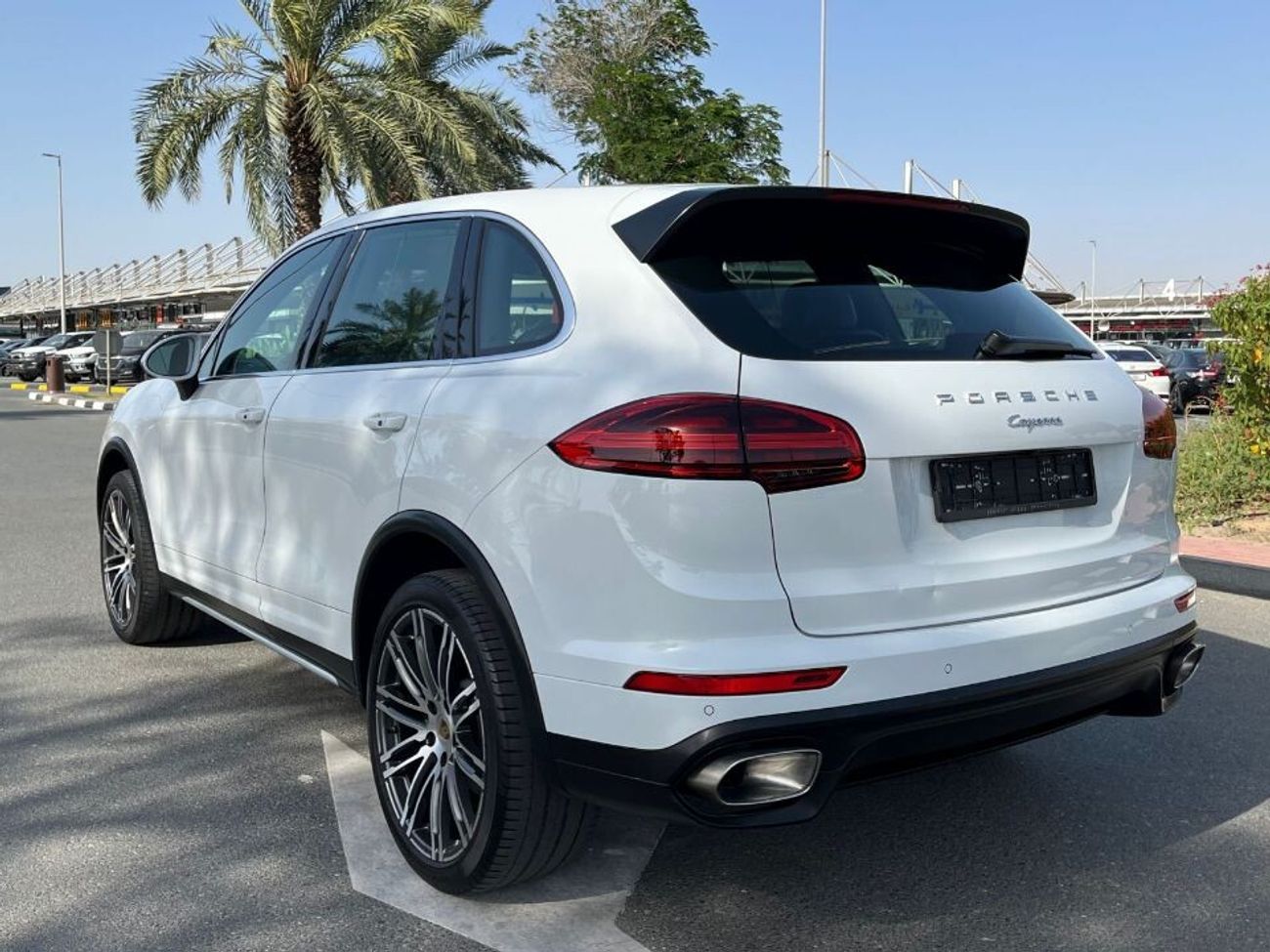Used Porsche Cayenne 2016 porsche cayane gcc full option with services ...