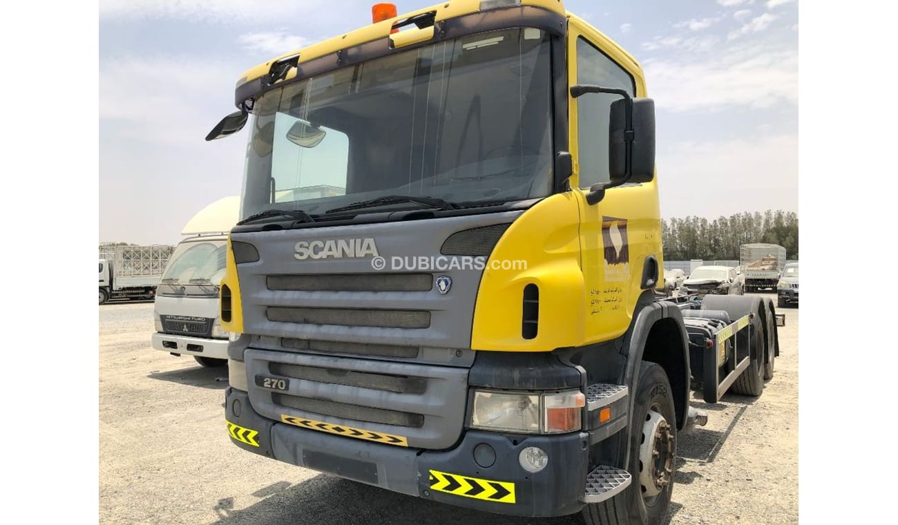 Used Scania P270 truck 6x2, model:2005 2005 for sale in Sharjah - 341885