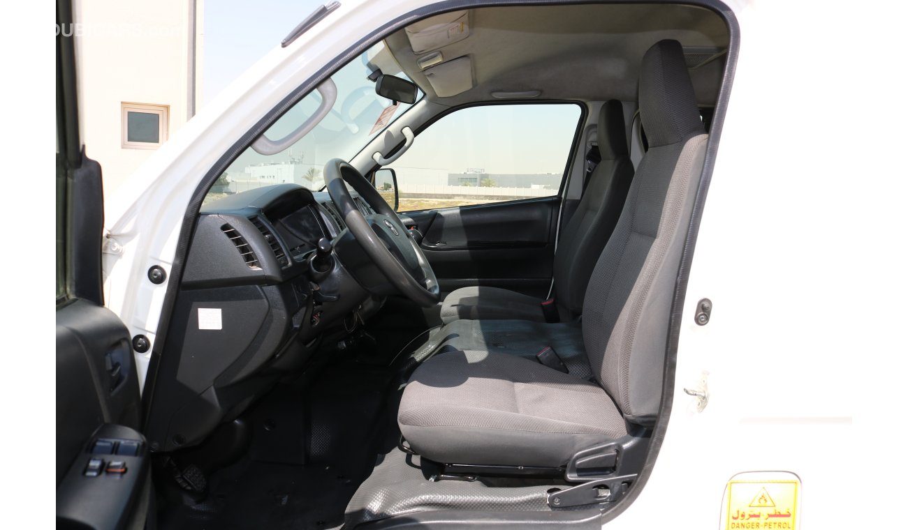 Used Toyota Hiace MID ROOF 15 SEATER BUS 2015 for sale in Dubai - 230770