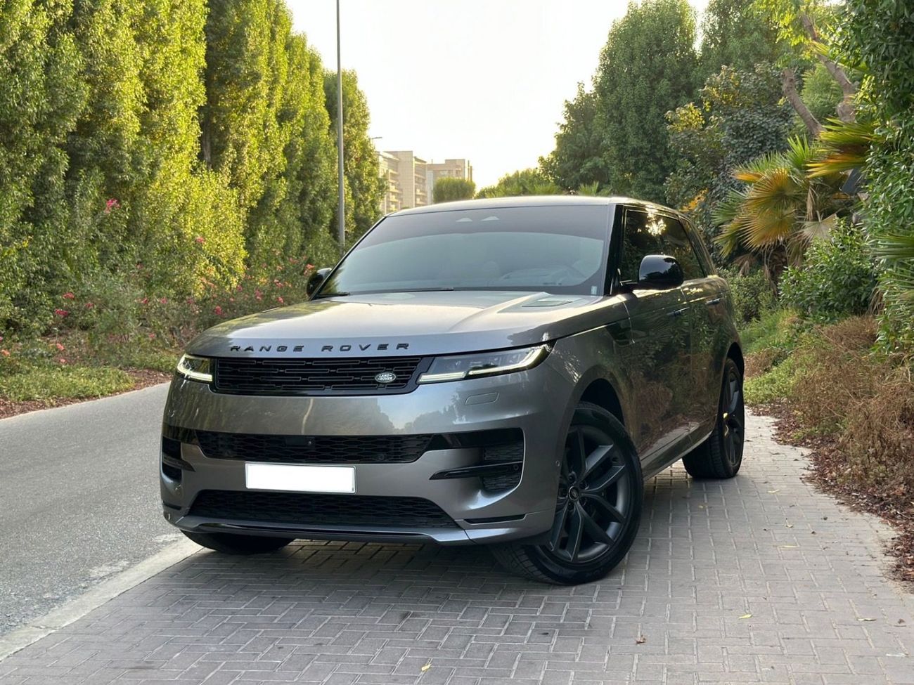 Used Land Rover Range Rover Sport Autobiography P550e 3.0L | 2024 | V6 ...