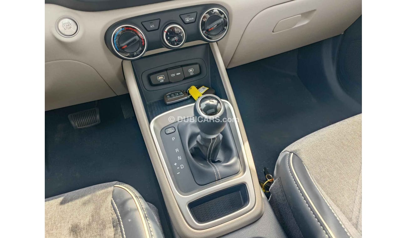 New Hyundai Venue TURBO QXI PREMIER PLUS DOUBLE TONE 1.0L V4 2WD PETROL ...