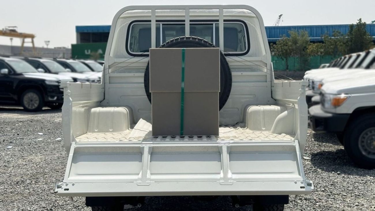 New Toyota Land Cruiser Pick Up Double Cabin 4.5L 2025 for sale in ...