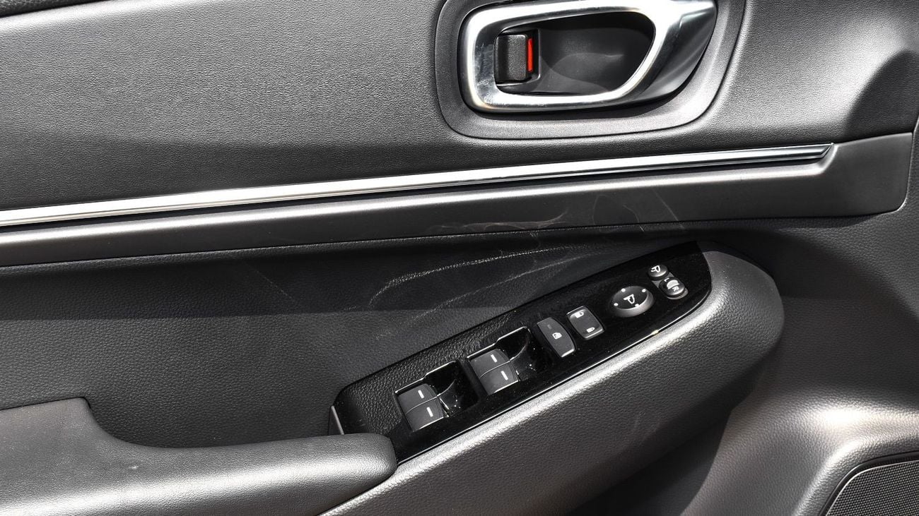 New Honda e:NS1 2023 Honda eNS1 E-Chi Edition - Black inside Black 2023 for sale in Dubai - 699933