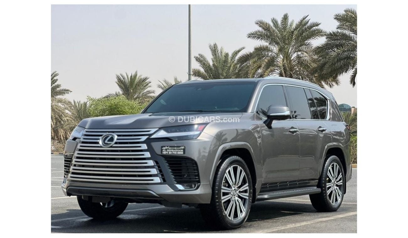 Used LEXUS LX600 2023 GCC SIGNATURE 2023 for sale in Sharjah - 671141