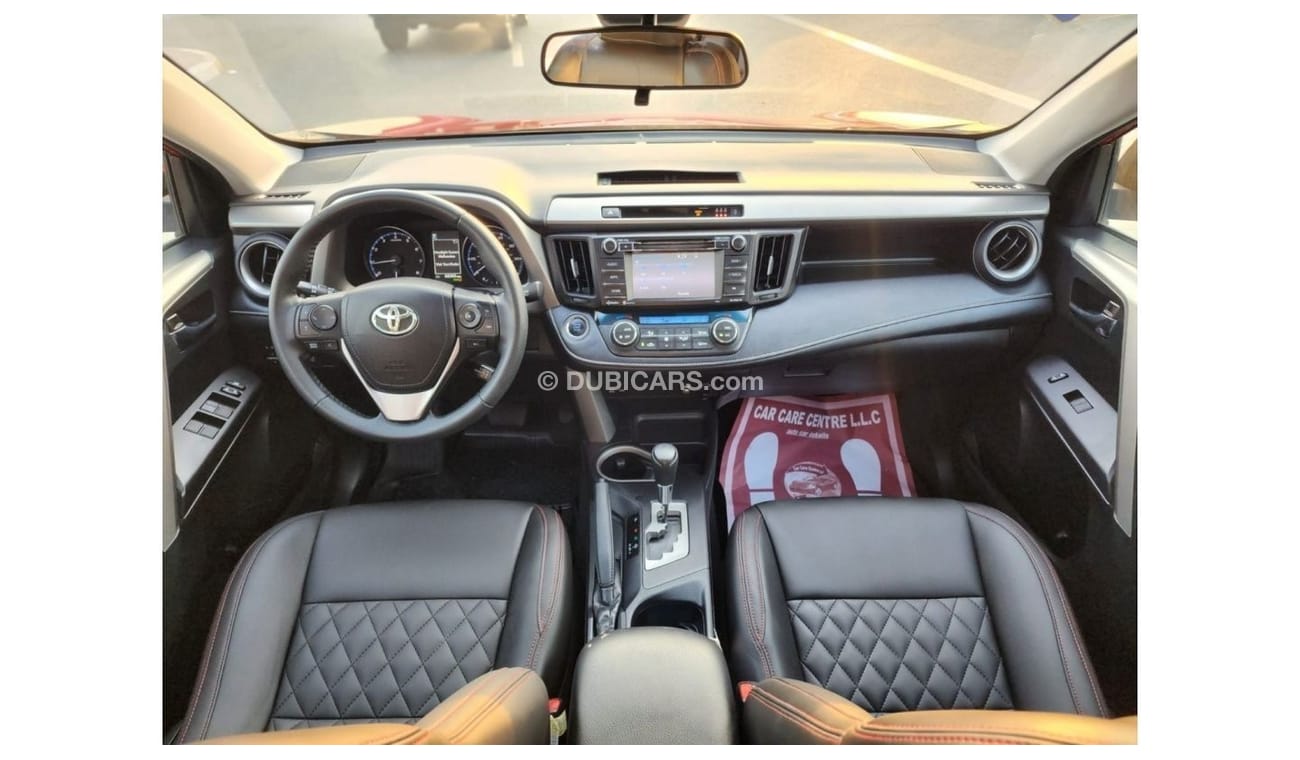 Used Toyota RAV4 EX RAV4 XLE FULL OPTION 2017 for sale in Dubai - 696999