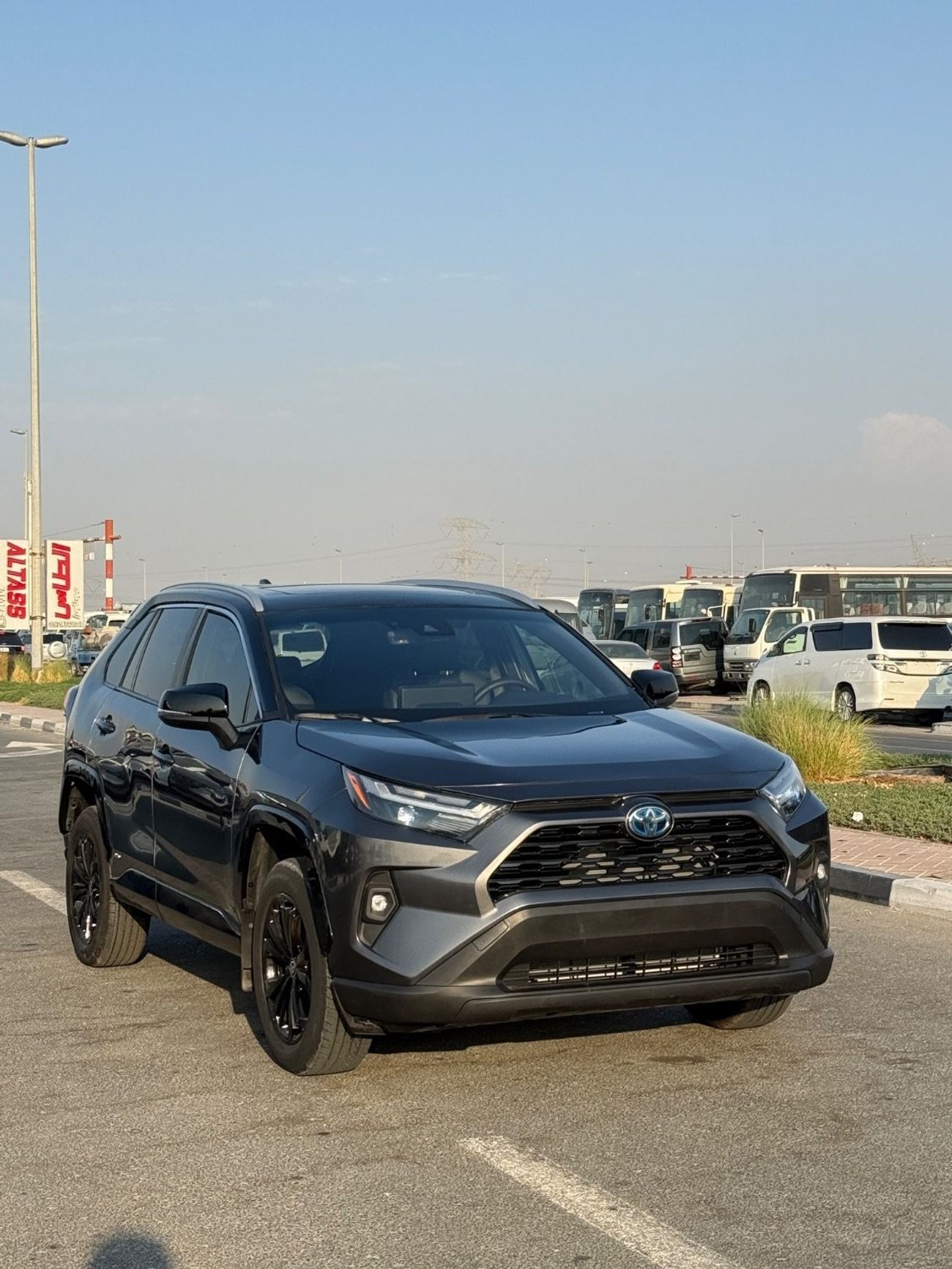 Used Toyota RAV4 RAV4 xse Hybrid 4x4 2024 for sale in Dubai - 790838