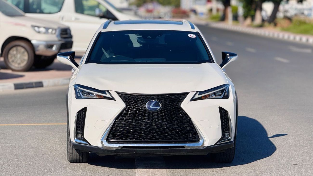 Used Lexus UX250h PREMIUM CONDITION | WHITE COLOR | 2.0L HYBRID ENGINE ...