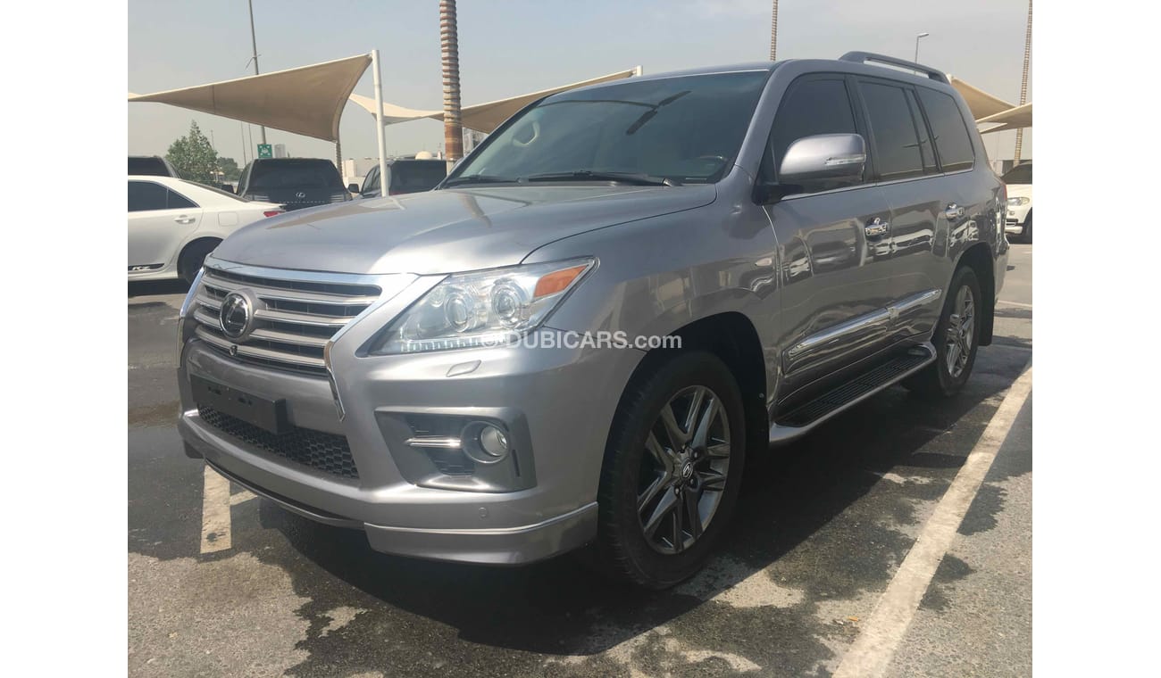 Used Lexus LX570 2010 for sale in Sharjah - 188167