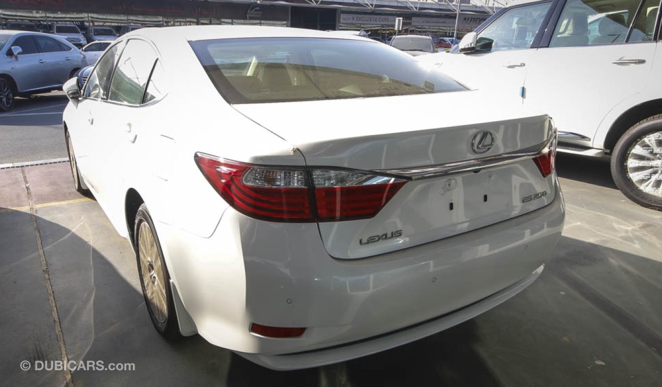 New Lexus ES250 2015 for sale in Dubai - 72943