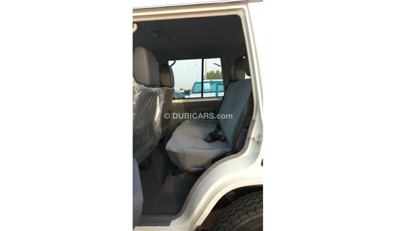 New Toyota Land Cruiser 70 Toyota LC 76 5 Door LX 4.5 Diesel 2023 for ...