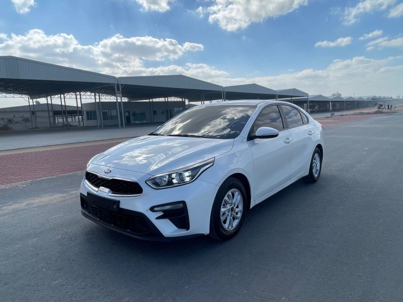 Used Kia Cerato LX 2019 for sale in Sharjah - 711173