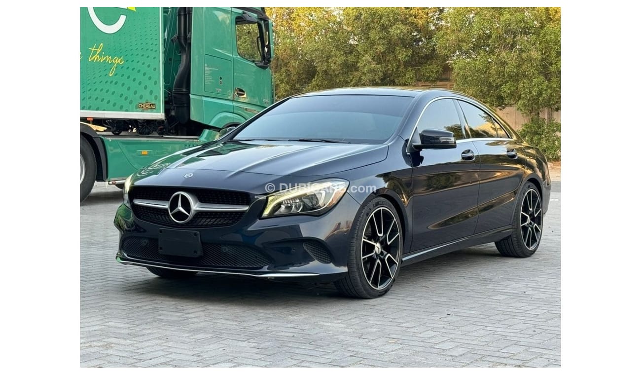 Used Mercedes-Benz CLA 250 Std 2019 for sale in Dubai - 740086