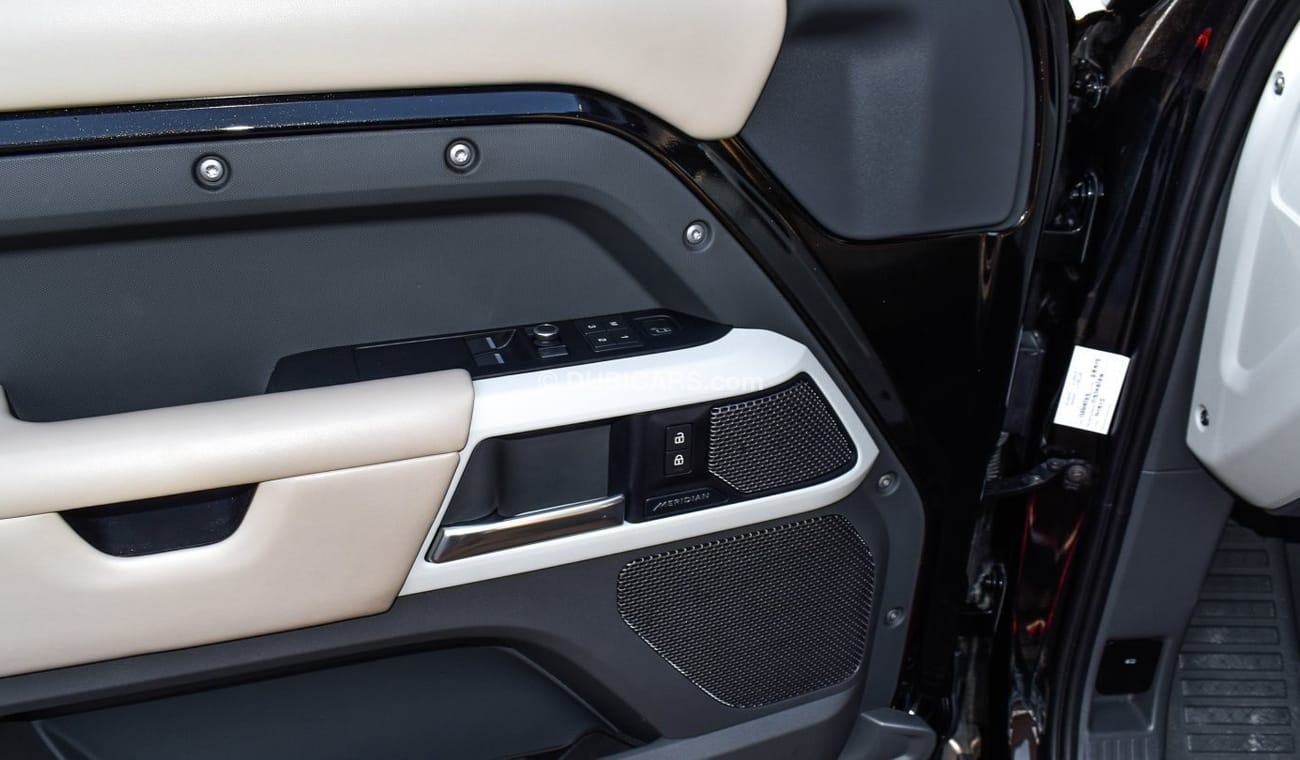 Used Land Rover Defender P400 2021 for sale in Sharjah - 697793