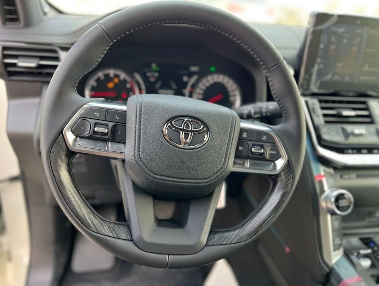 New Toyota Land Cruiser ZX Petrol 3.5L Twin Turbo 7 Seats European ...