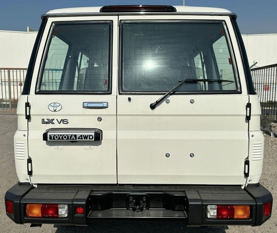 New Toyota Land Cruiser Hard Top LC Hardtop 5 Door 4.0L Full Automatic ...