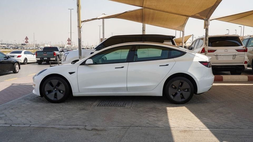 Used Tesla Model 3 Rear-Wheel Drive 2023 for sale in Sharjah - 855832