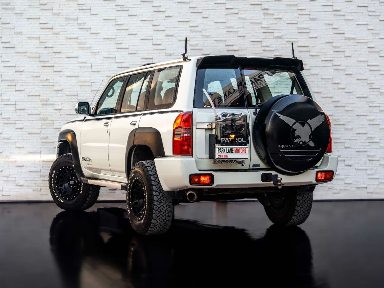 Used Nissan Patrol Safari Falcon Edition 2017 for sale in Dubai - 932277
