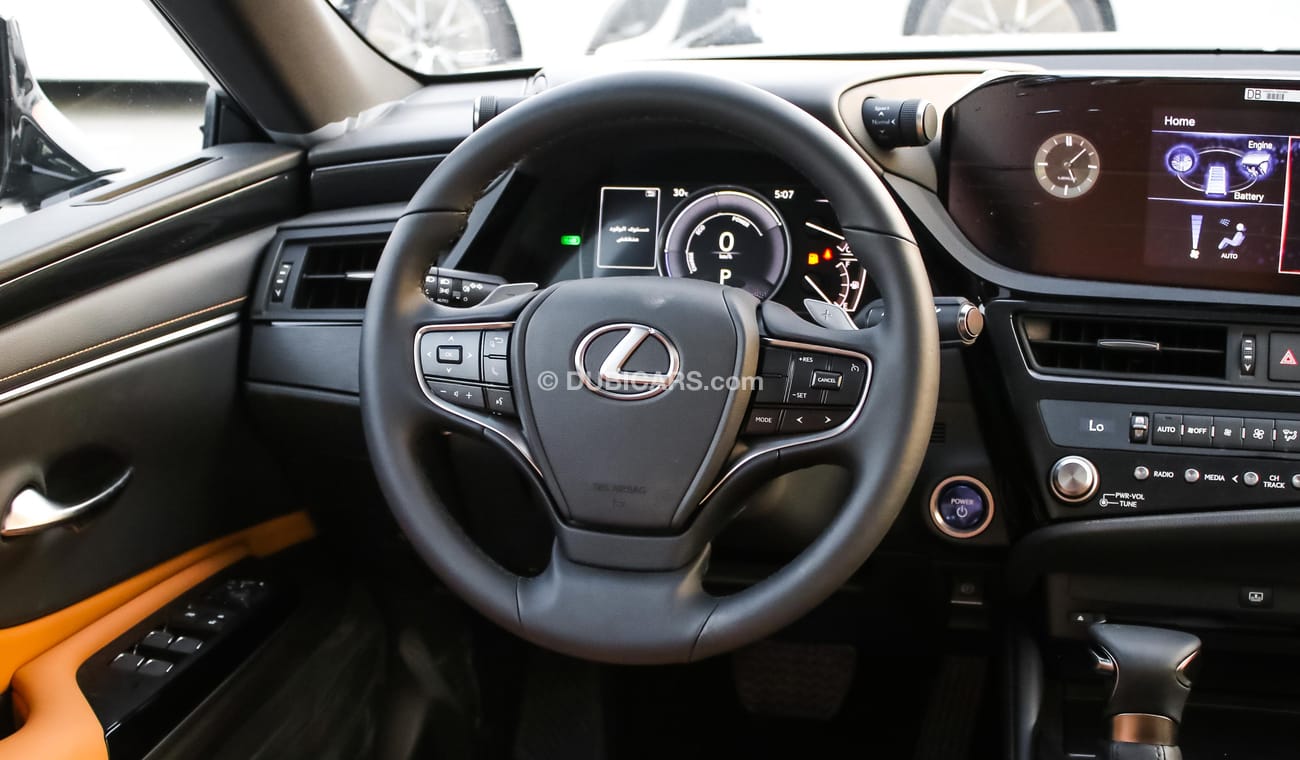 New Lexus ES 300 2022 for sale in Dubai - 542821