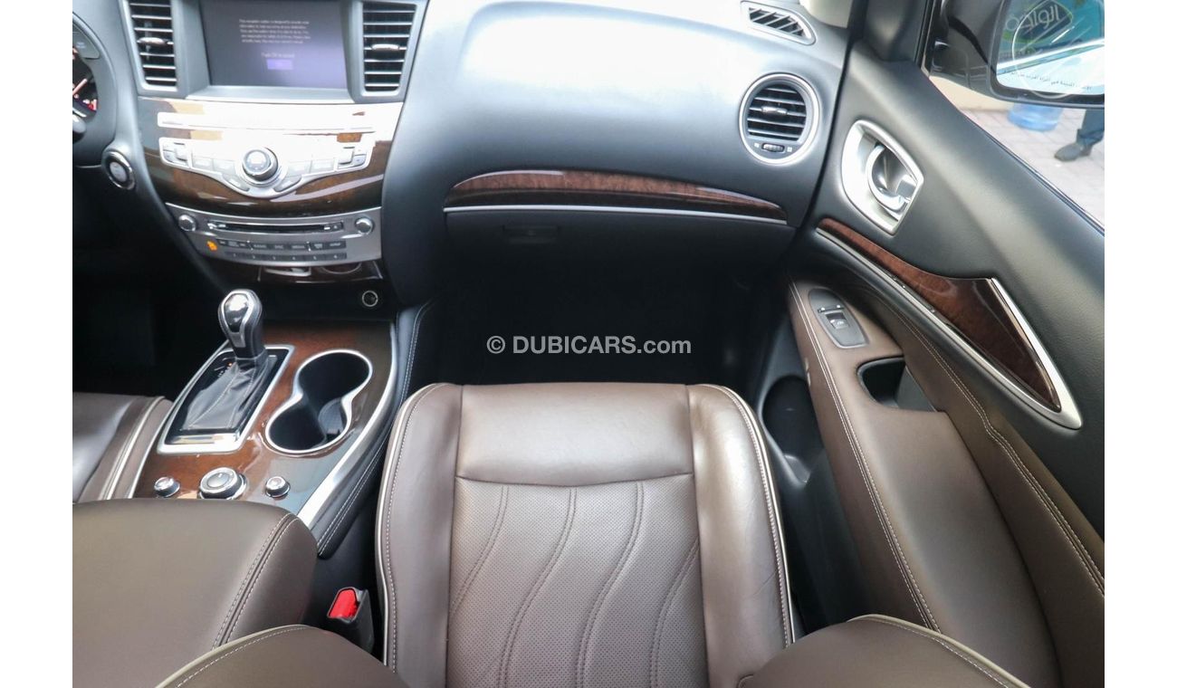 Used Infiniti QX60 L50 2018 for sale in Dubai - 663484