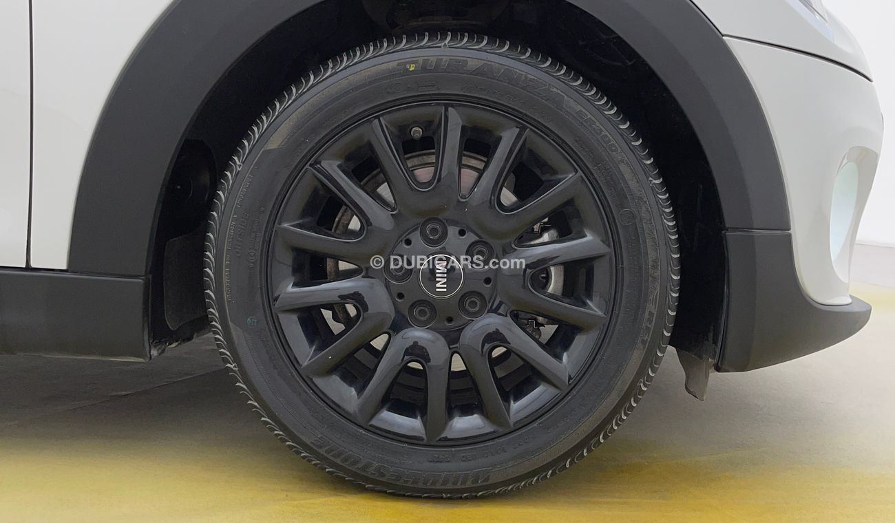 Used Mini Cooper BASE 2000 2020 for sale in Dubai - 482531